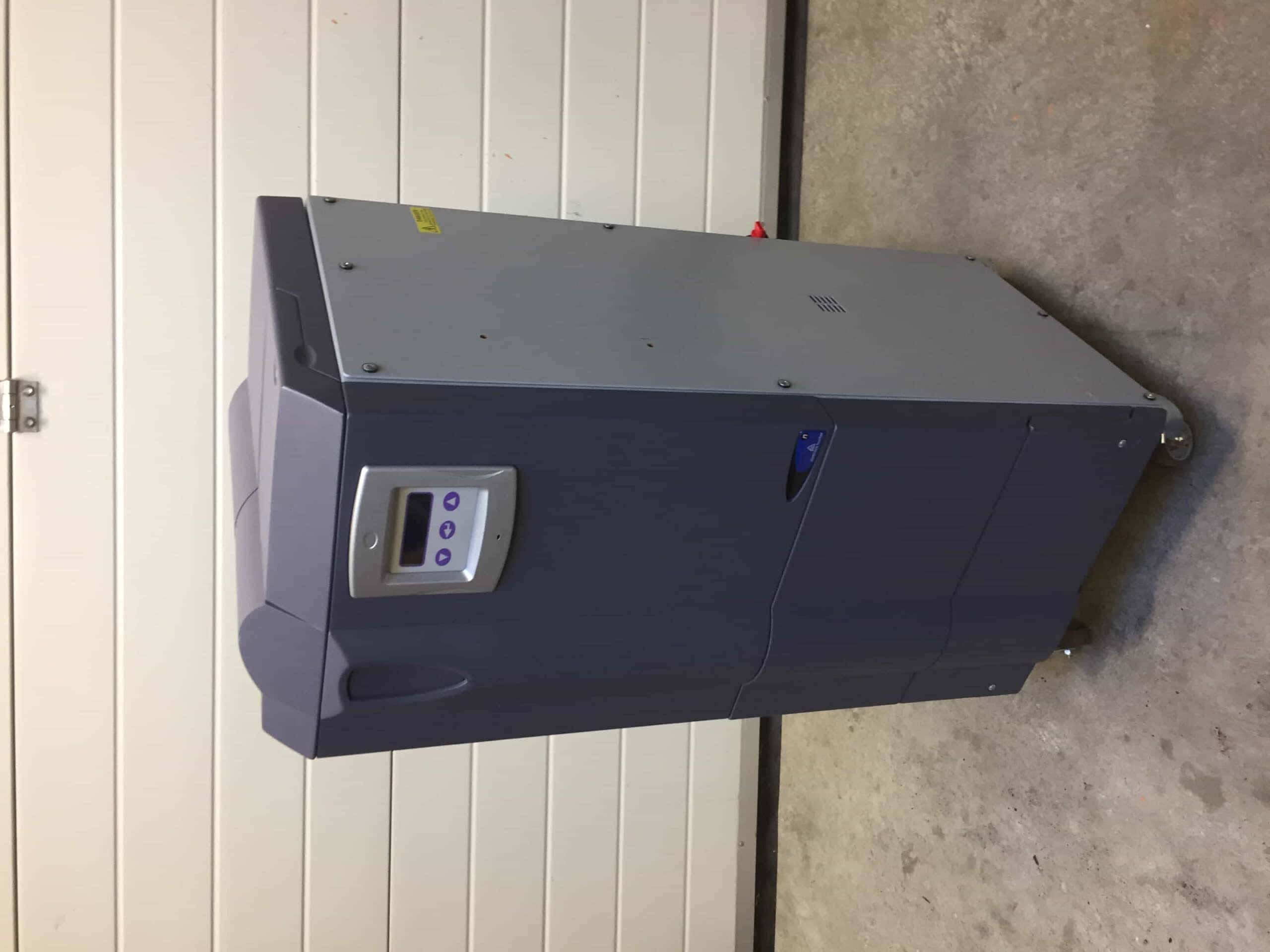 Parker G1010E Stikstof Generator - LabMakelaar Benelux