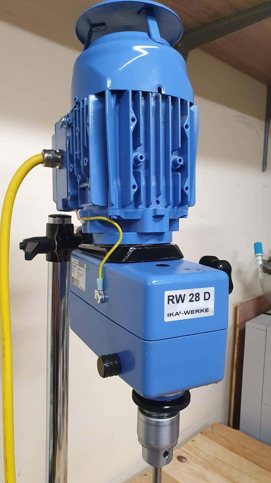 IKA RW28D Bovenroerder - LabMakelaar Benelux