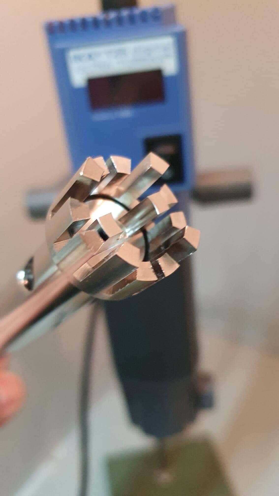 IKA T25 Digital Ultra Turrax + S25n-18g Dispergeertool - LabMakelaar ...