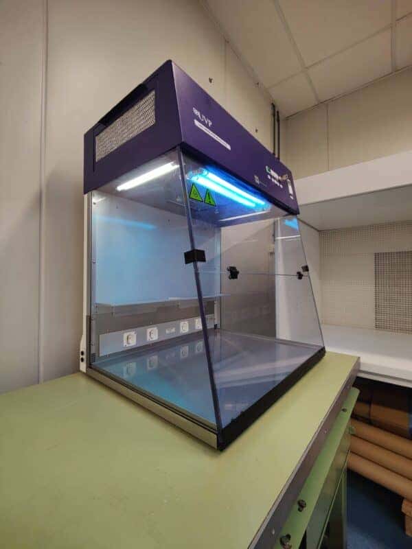 UVP HEPA/UV Steriliserend PCR Werkstation - LabMakelaar Benelux