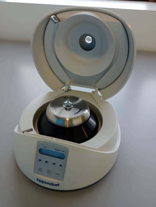 Eppendorf MiniSpin Centrifuge - LabMakelaar Benelux