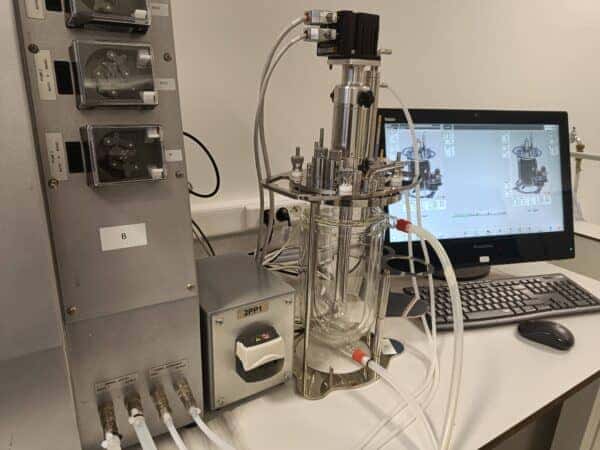 Global Process Concept CB0064 Benchtop 2L Bioreactor - LabMakelaar Benelux