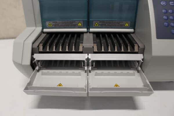 Biomérieux Mini Vidas Immunoassay Systeem - LabMakelaar Benelux